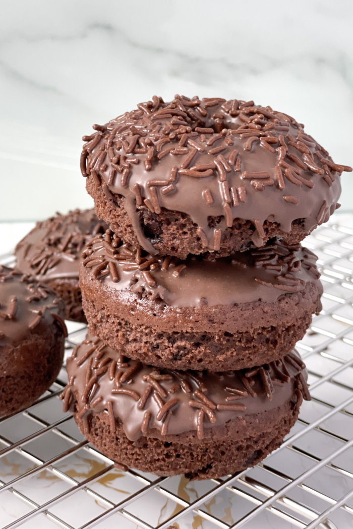 Hot Chocolate Holiday Donuts - ZEN AND HONEY