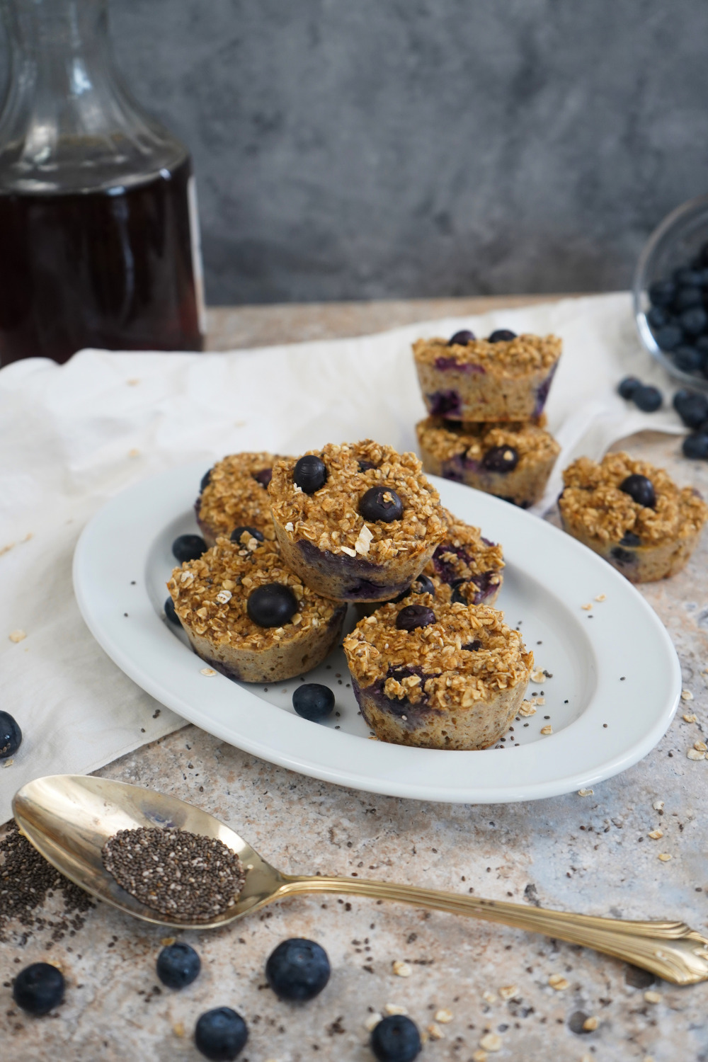Blueberry Oatmeal Cups - ZEN AND HONEY