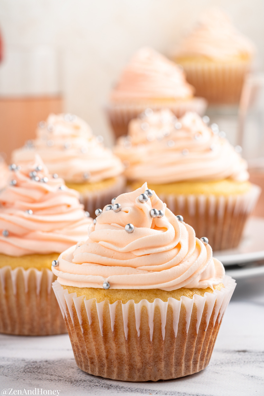 Moscato Cupcakes - ZEN AND HONEY