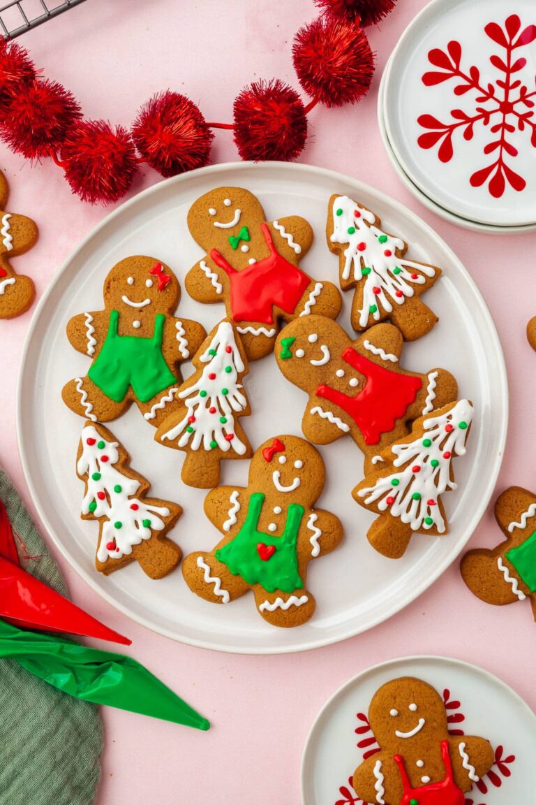 29 Easy Christmas Gingerbread Desserts - ZEN AND HONEY