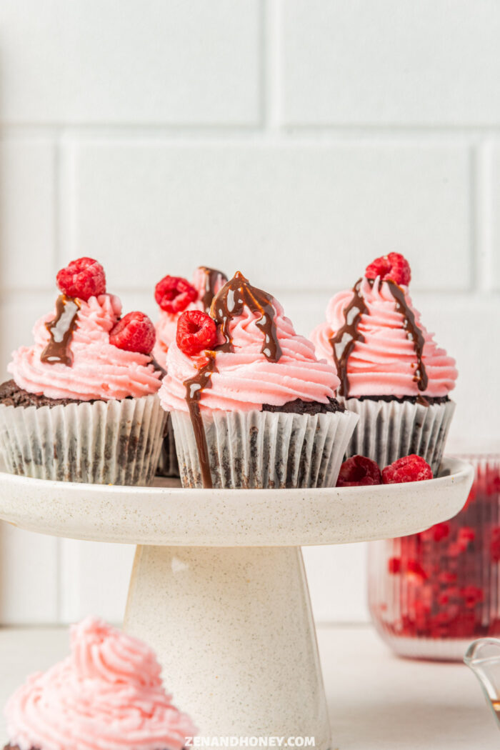 Chocolate Raspberry Cupcakes - ZEN AND HONEY