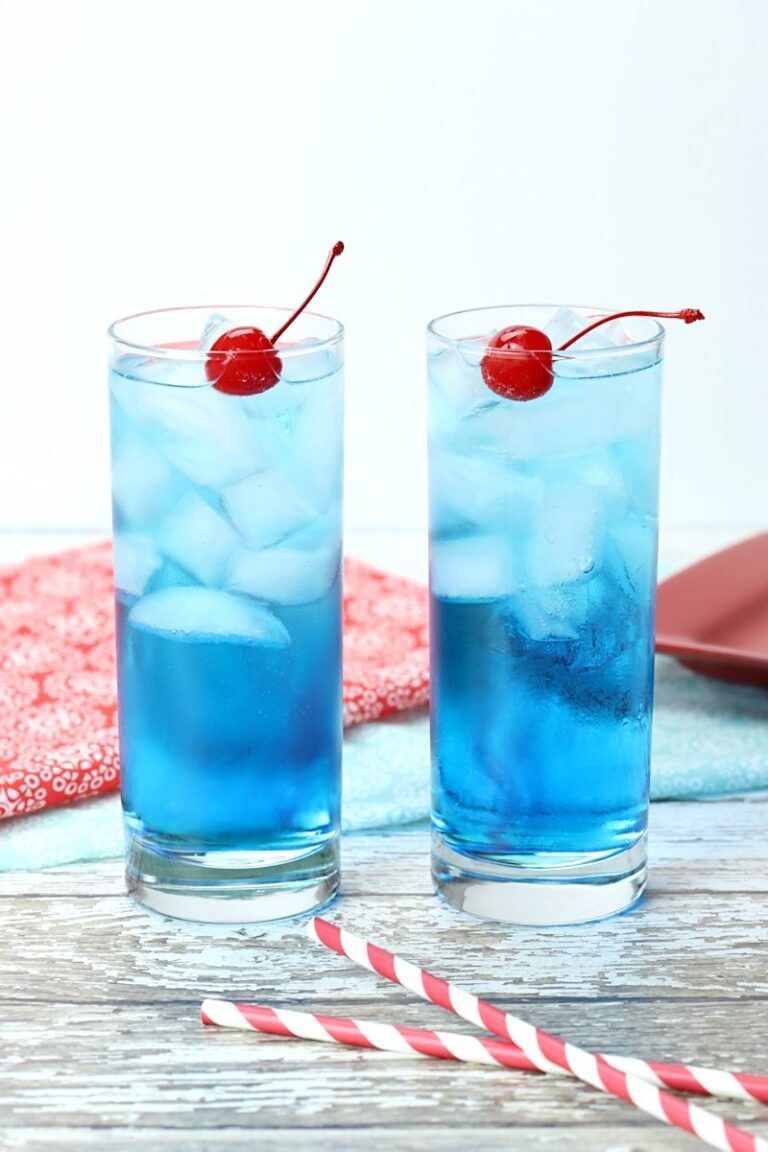 11 Red White And Blue Cocktails for Your Patriotic Party - ZEN AND HONEY