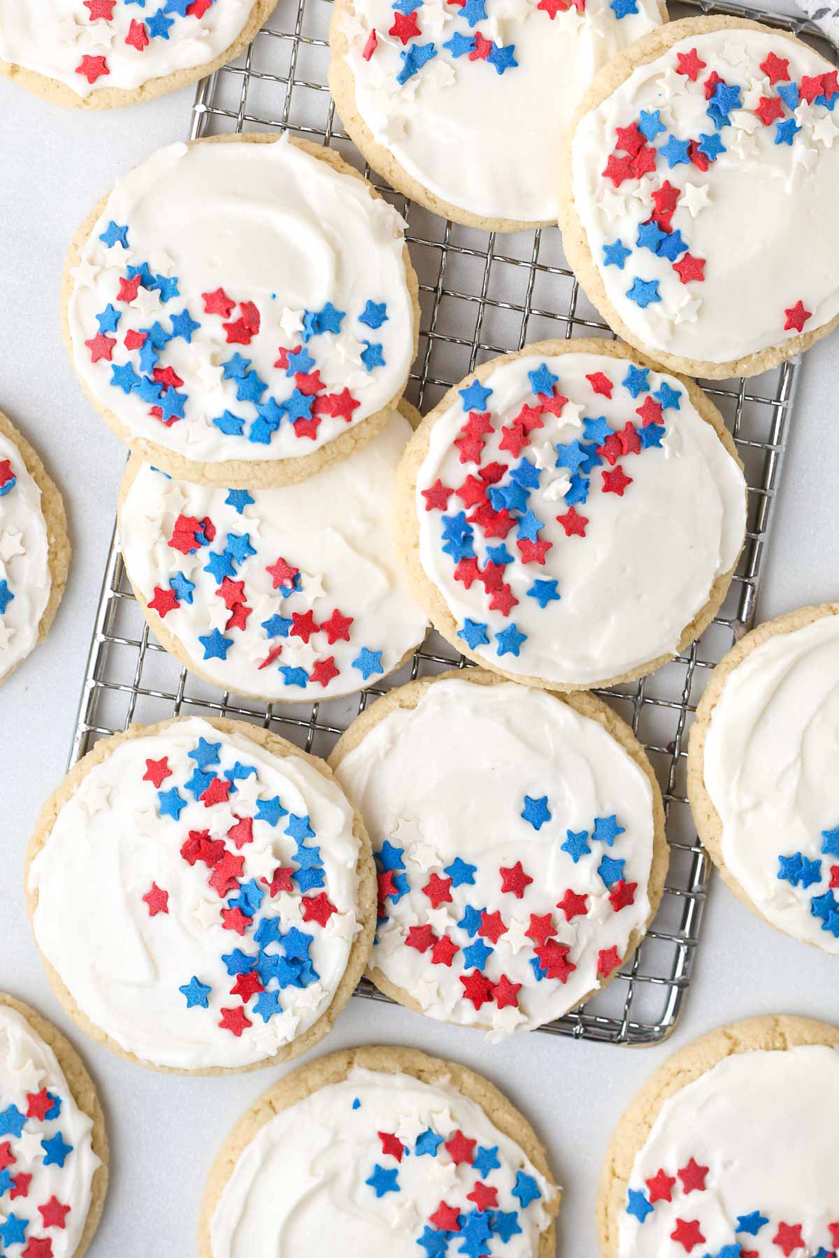15 Easy 4th of July Cookies for Celebrating Red White and Blue - ZEN ...