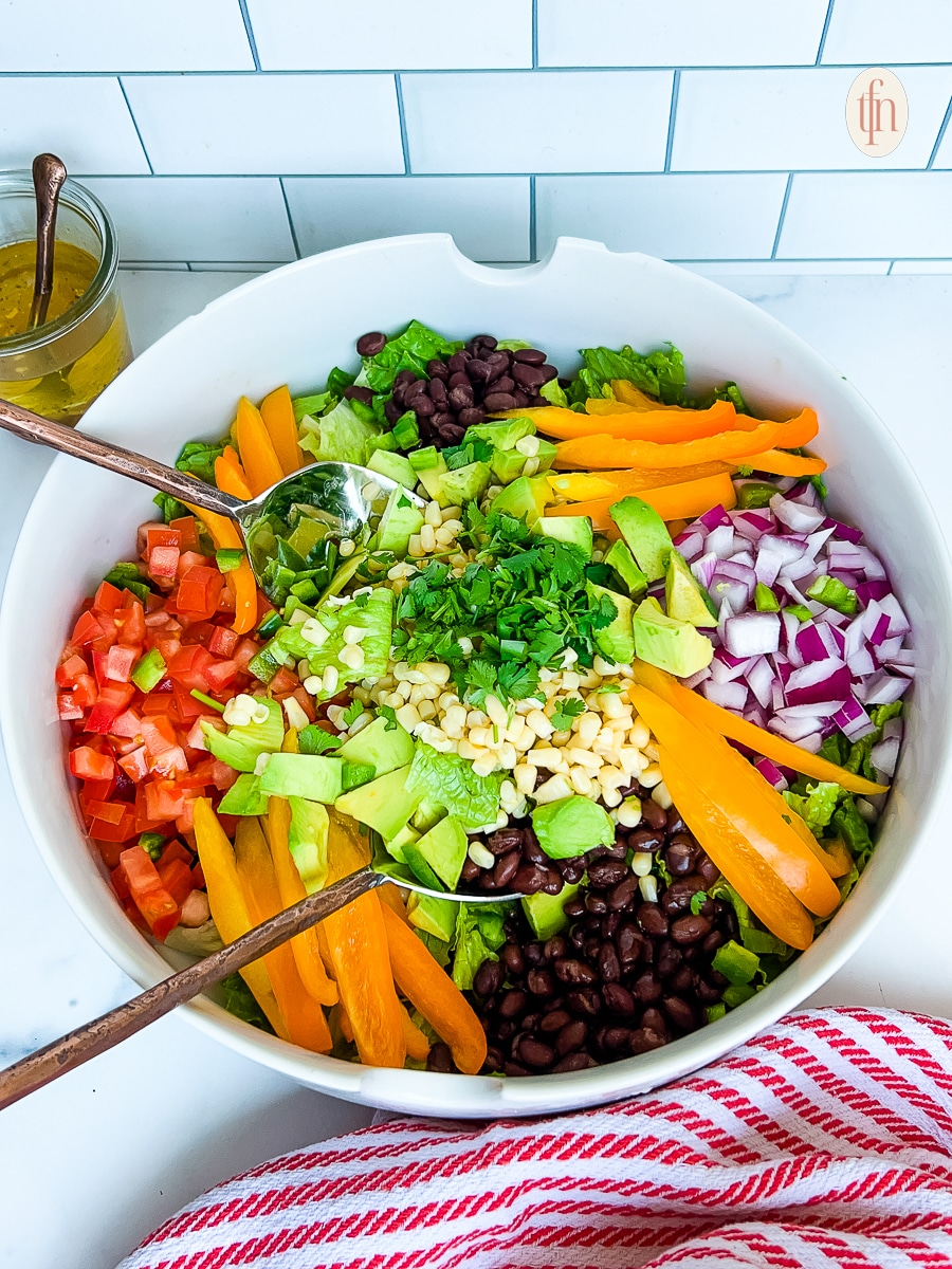 21 Crowd-Pleasing Simple Summer Salads For A Refreshing Bite - ZEN AND ...