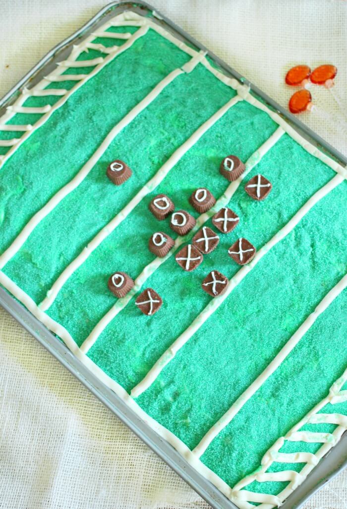 23 Easy Super Bowl Desserts for Football Season & Tailgating - ZEN AND ...