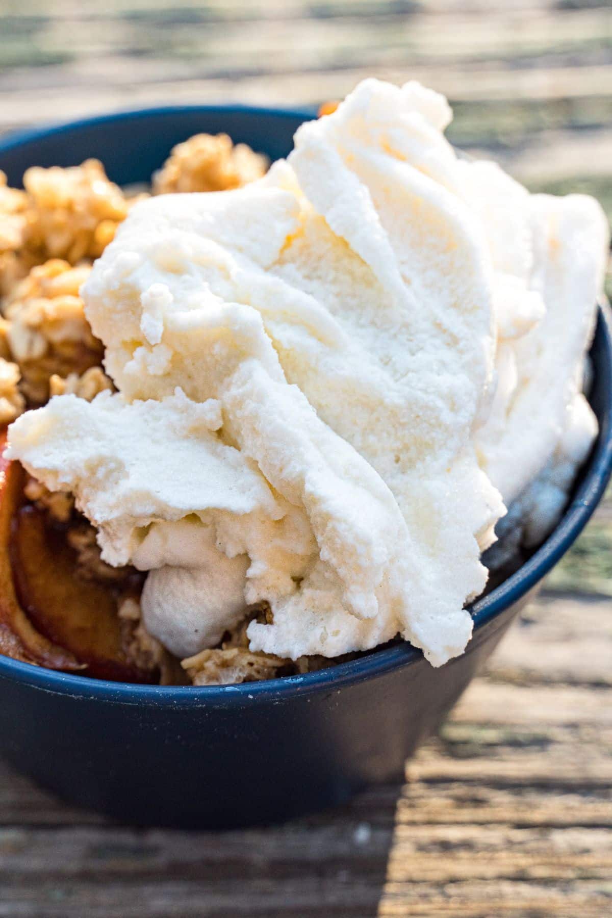 15 Crowd-Pleasing Camping Desserts to Enjoy Outdoors - ZEN AND HONEY