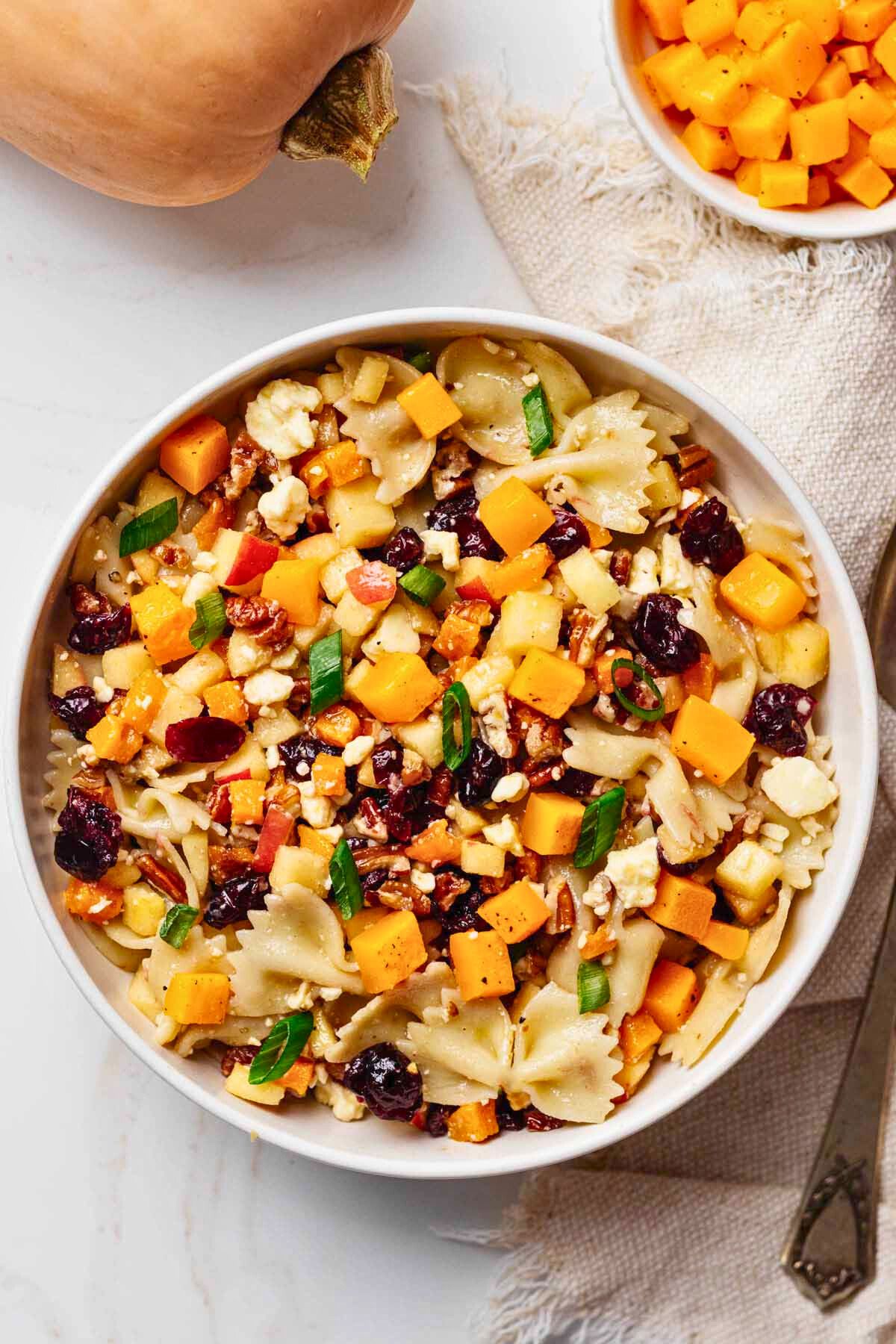 20 Easy Fall Picnic Food Ideas Fit To Feed The Crowd - ZEN AND HONEY