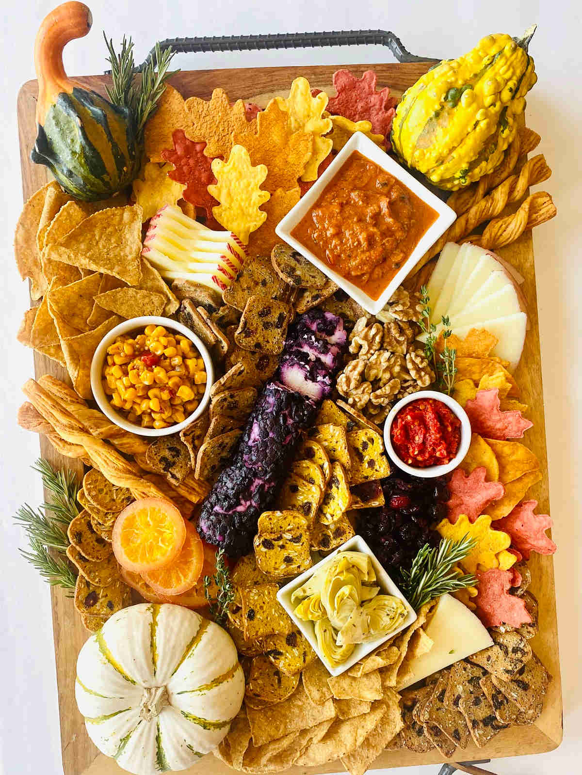 8 Thanksgiving Snack Board Ideas To Jazz Up The Holidays - ZEN AND HONEY