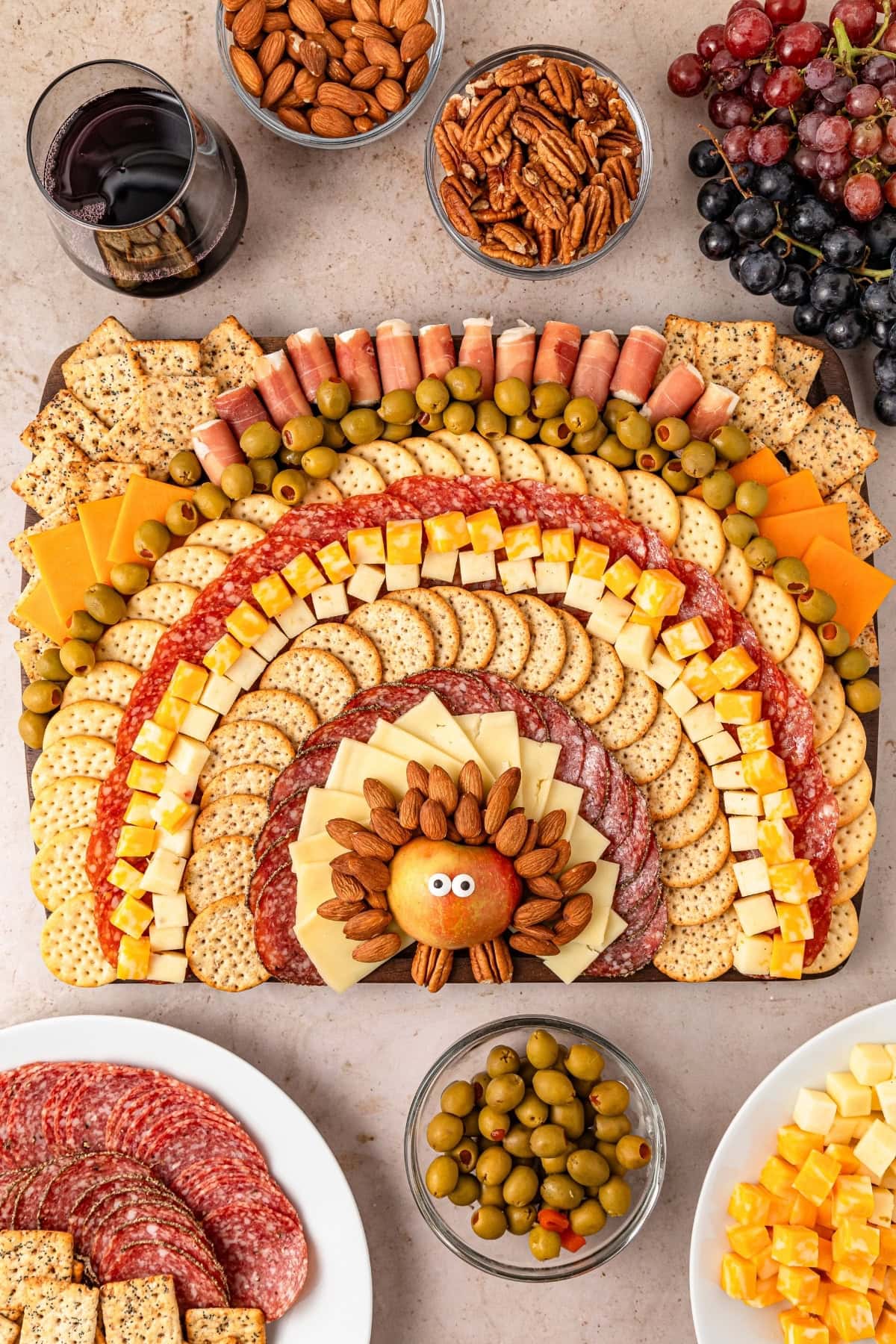 8 Thanksgiving Snack Board Ideas To Jazz Up The Holidays - ZEN AND HONEY