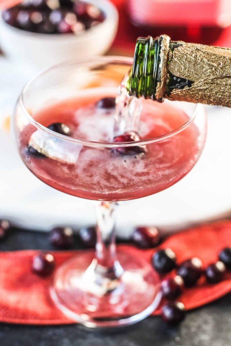 19 Christmas Brunch Food Ideas for a Merry Morning - ZEN AND HONEY