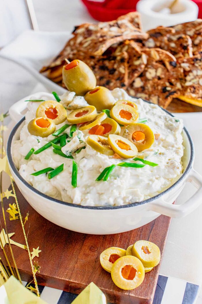 15 Insanely Good Chip Dips Everyone Will Rave About - ZEN AND HONEY
